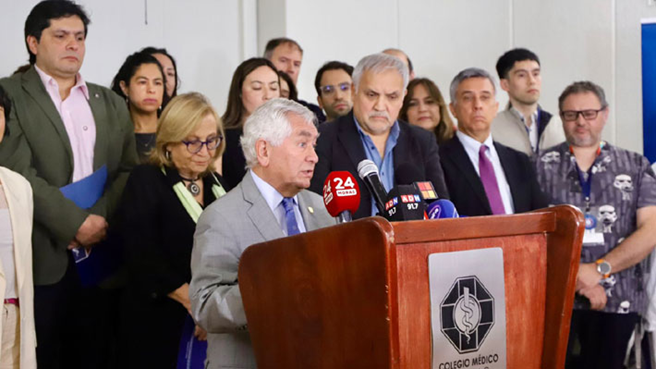 Crisis de Salud: Exministros Molina, Paris y Erazo apoyan al Colmed ...